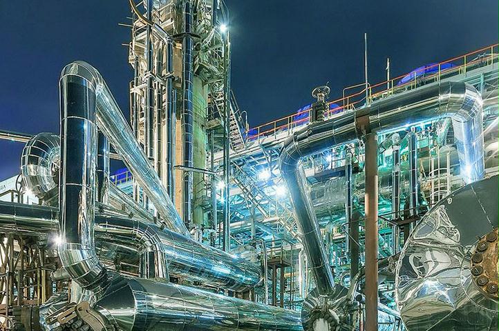 Limits to Growth: Natural gas fertilizer that feeds 4 billion of us ...